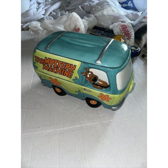 Cartoon Network | Dining | Scooby Doo Cartoon Networkmystery Machine ...